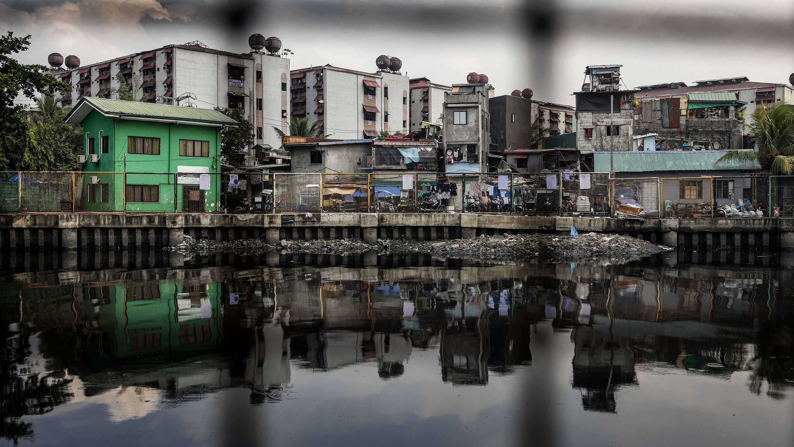 70 Deaths A Day The Kiwi nurse fighting tuberculosis in Manila's slums.