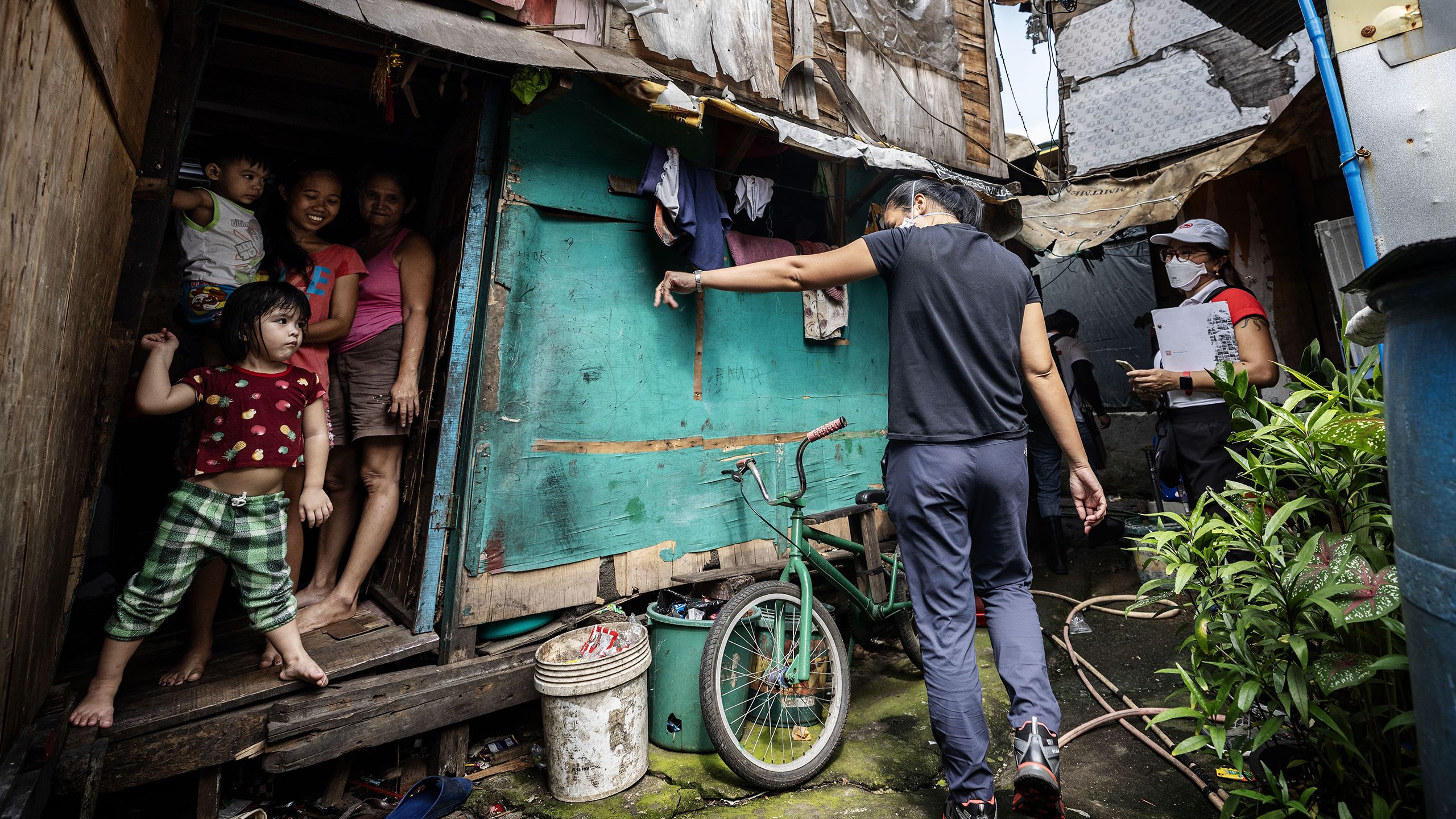 70 Deaths A Day The Kiwi nurse fighting tuberculosis in Manila's slums.