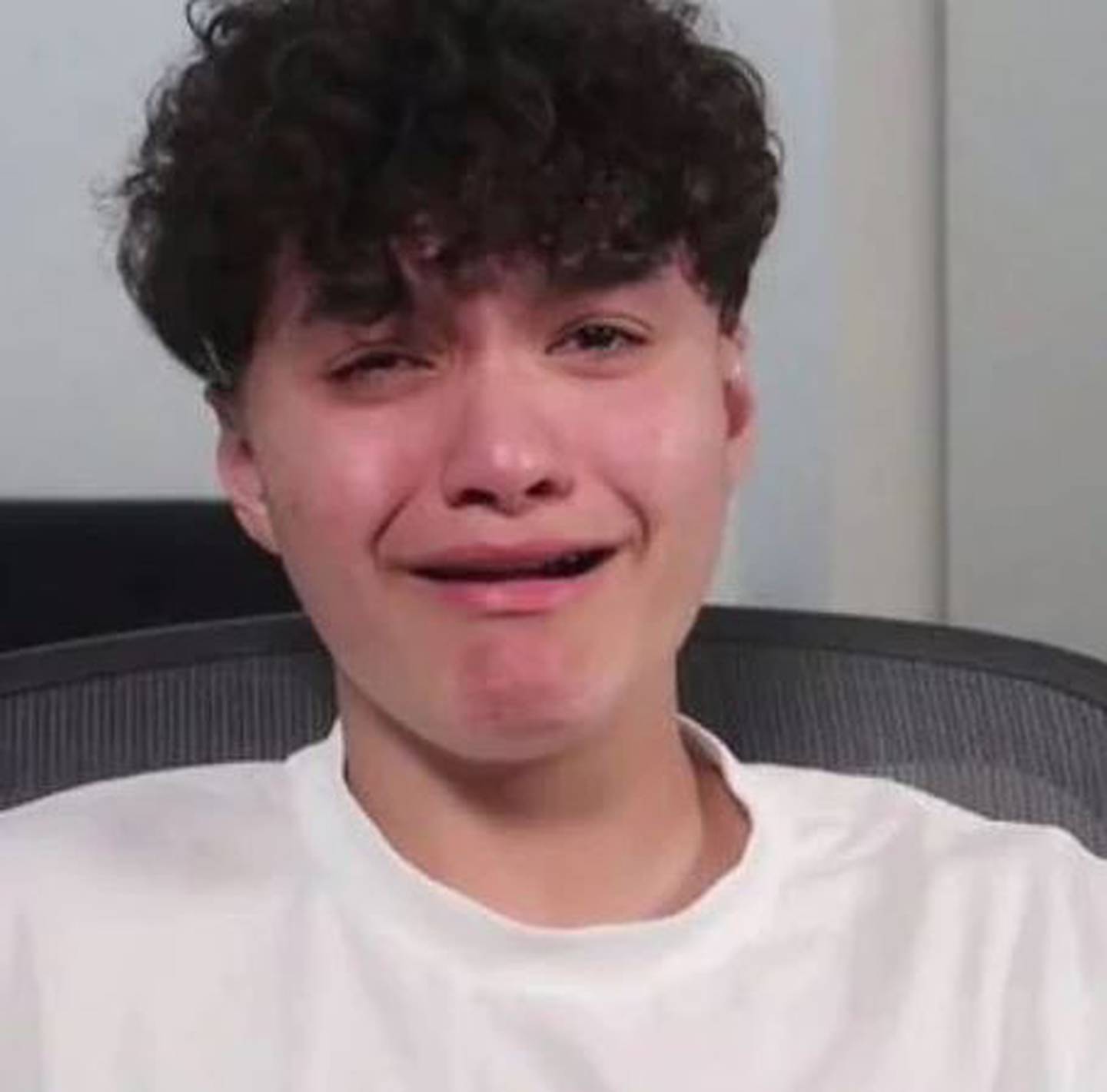 FaZe gaming clan owner in public row with model…