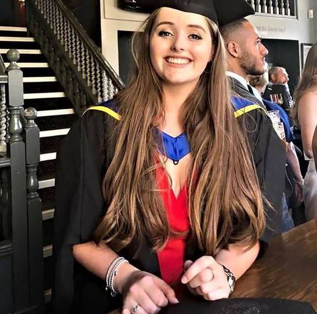 Grace Millane trial: Jury retires to consider verdict