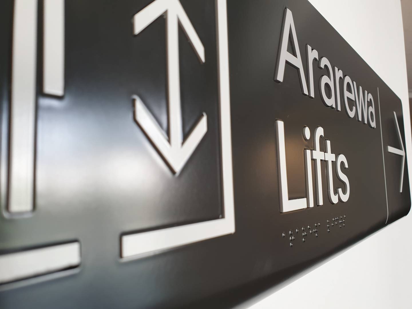 Signs for visually impaired miss the mark with…