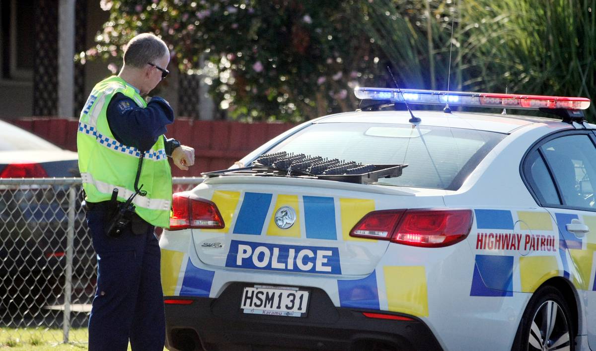 Flipboard Dramatic Double Pursuit Five Arrests After Stolen Car