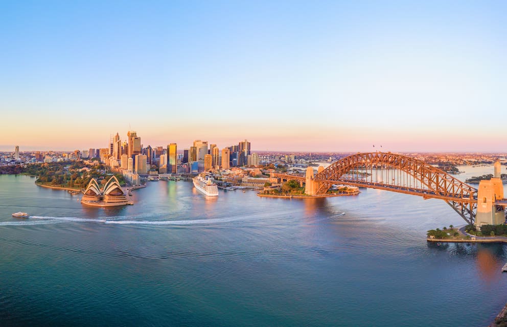 Record Migrations Why Thousands Are Ditching New Zealand For Australia Nz Herald