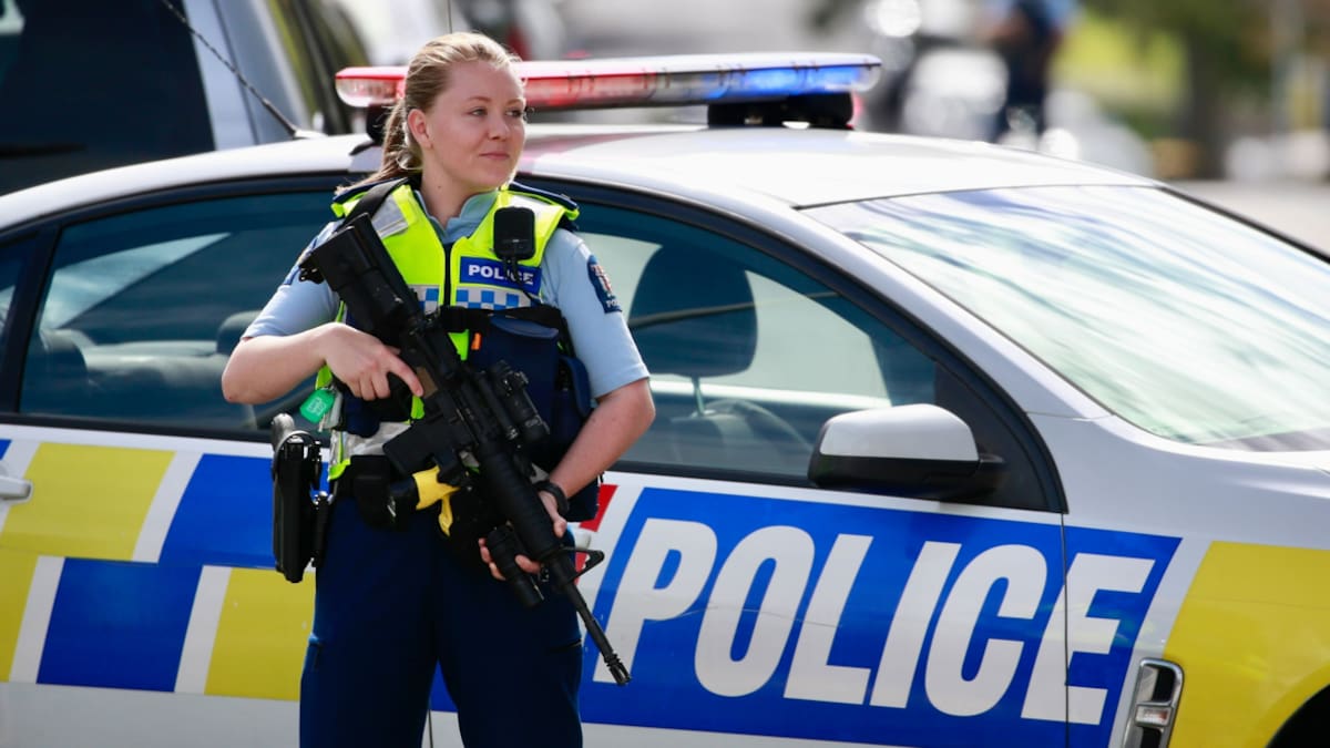 Henderson police shooting: Gunman dies at Auckland Hospital after being ... Henderson police shooting: Gunman dies at Auckland Hospital after being ...