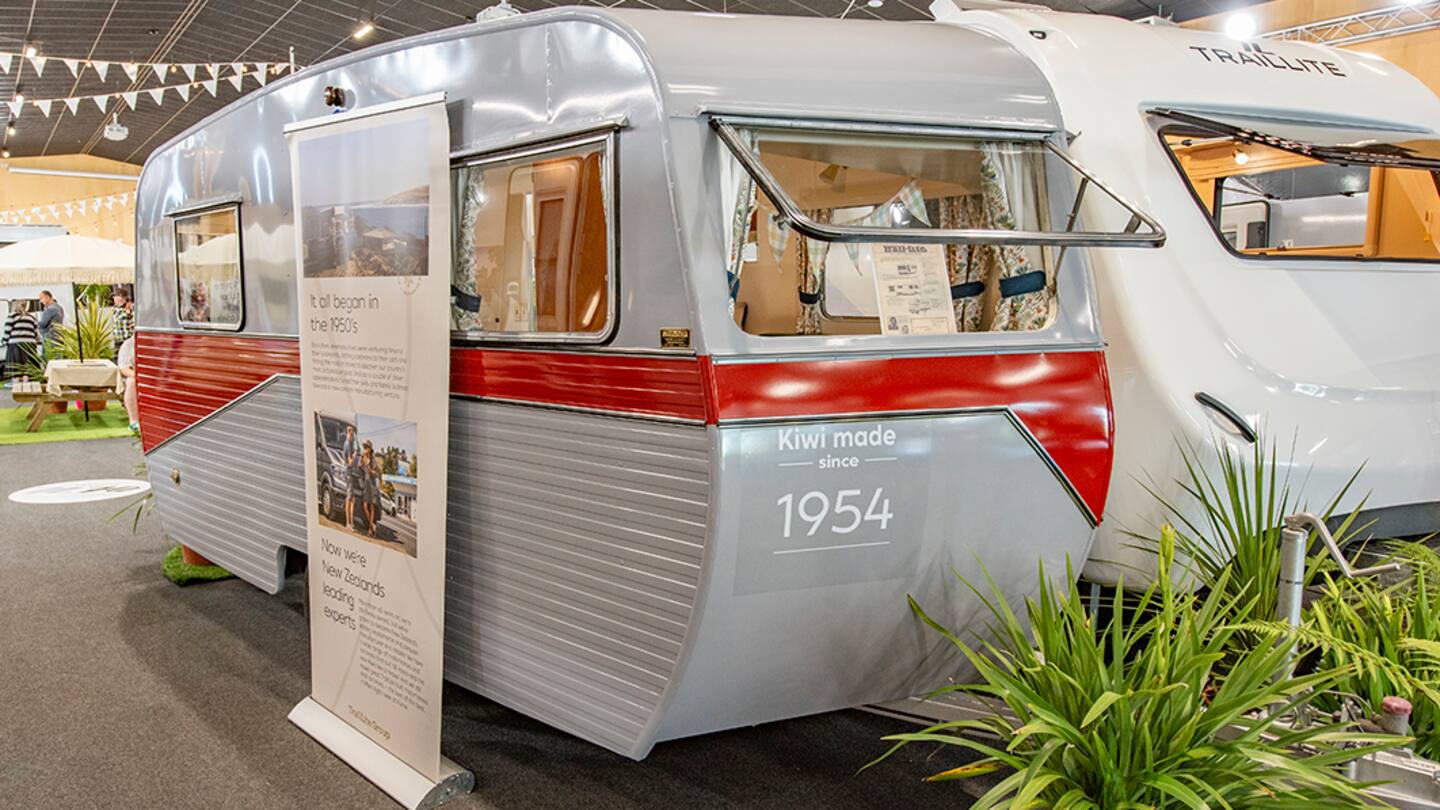 Vintage 1956 caravan restored across three months following TrailLite’s ... Vintage 1956 caravan restored across three months following TrailLite’s ...