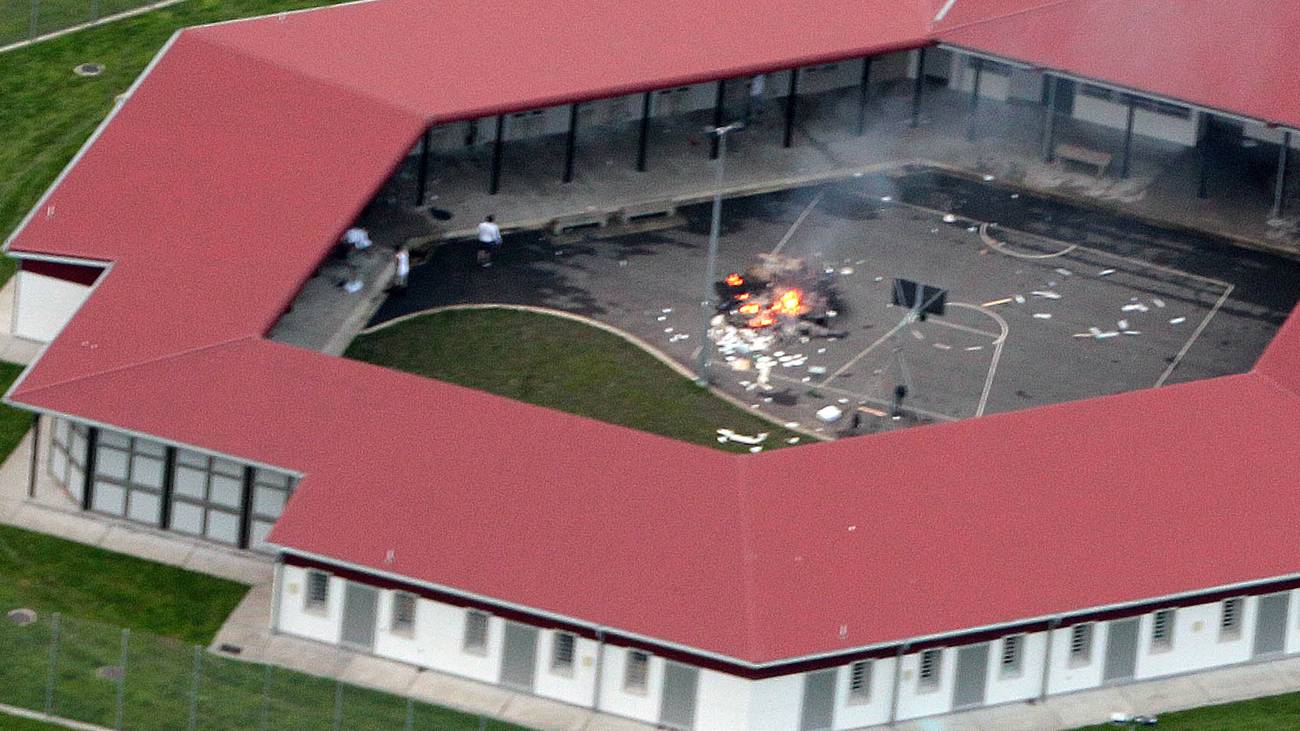 Mana magazine 'banned' from Spring Hill Prison - NZ Herald